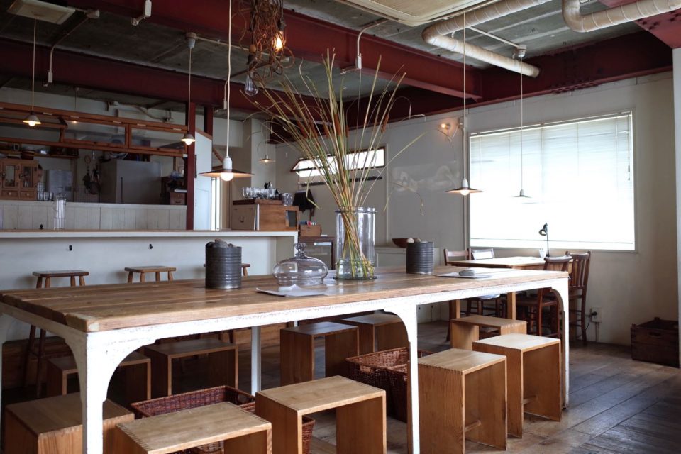 神戸・栄町「cafe&bar anthem（カフェアンドバーアンセム）」でランチしてきました | エスケイプ デイズ